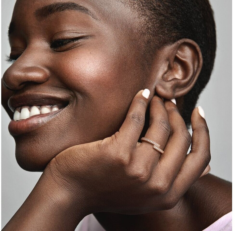 Pandora Sparkling Overlapping Ring (189491C01) au meilleur prix sur ...