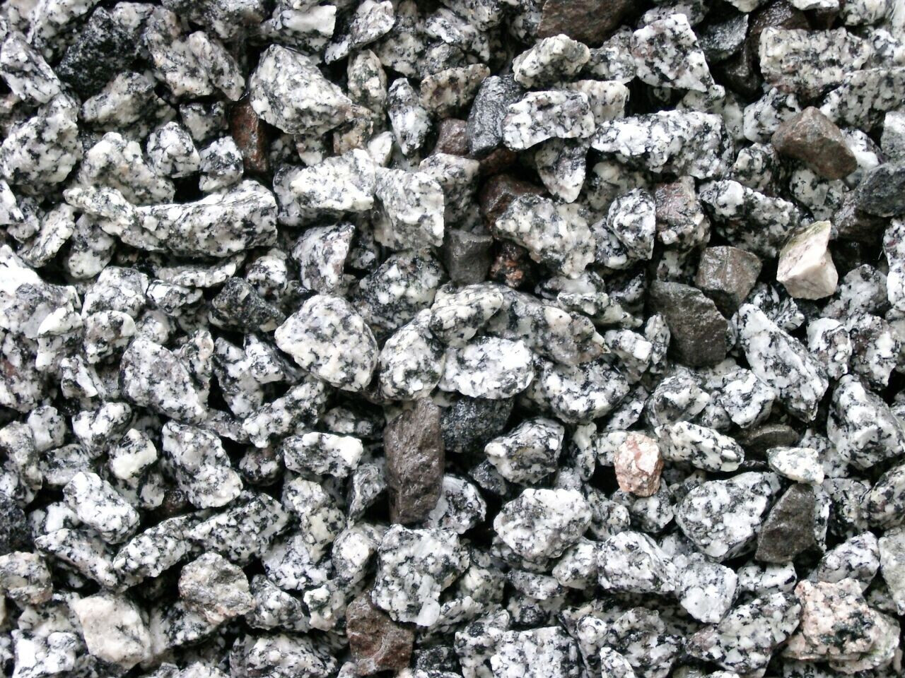 Silex Splitt 8-16 mm anthrazit-weiß 10 kg ab 3,49 € | Preisvergleich ...