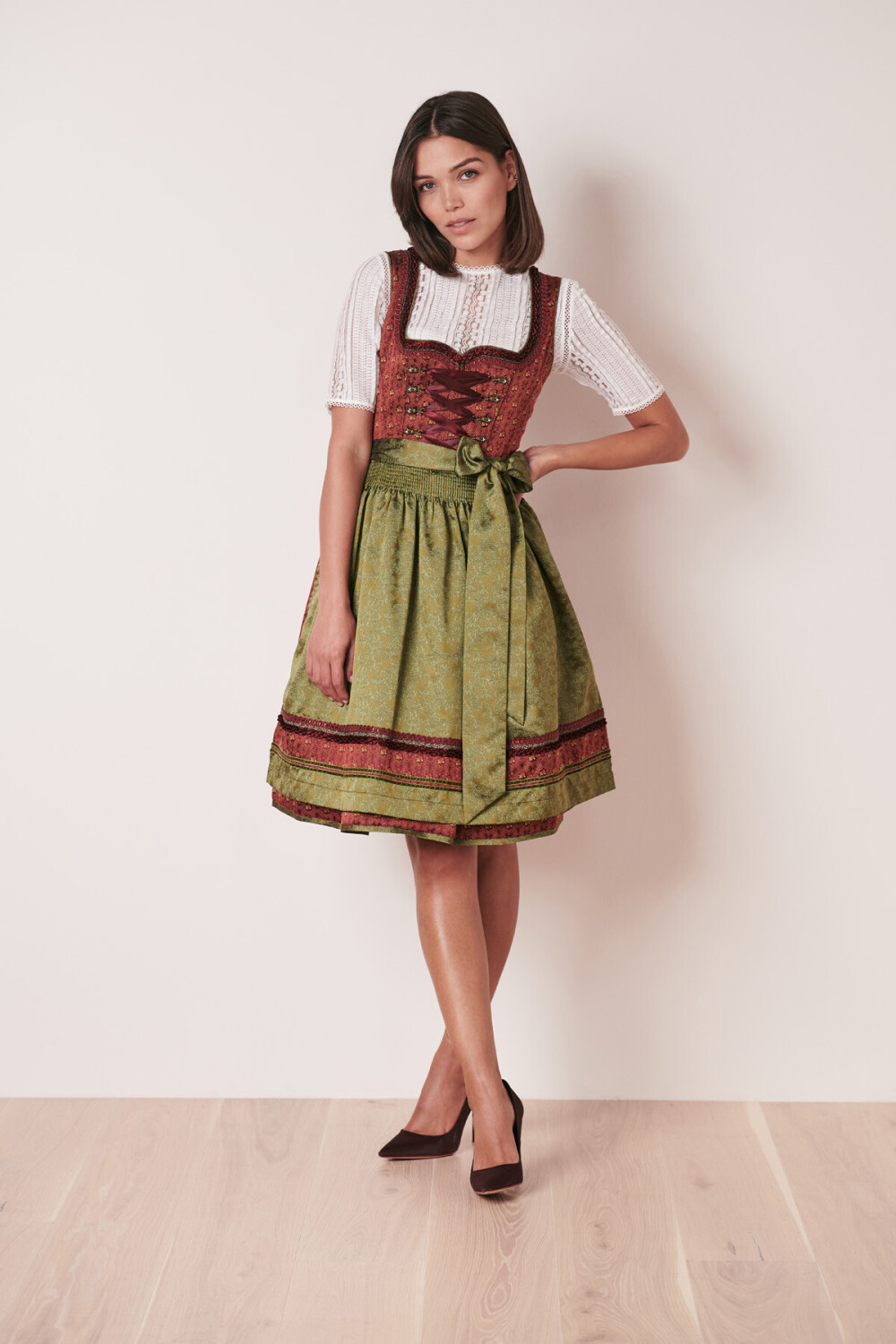 Krüger Dirndl Helmina (60cm) rot ab 179,00 € | Preisvergleich bei idealo.de