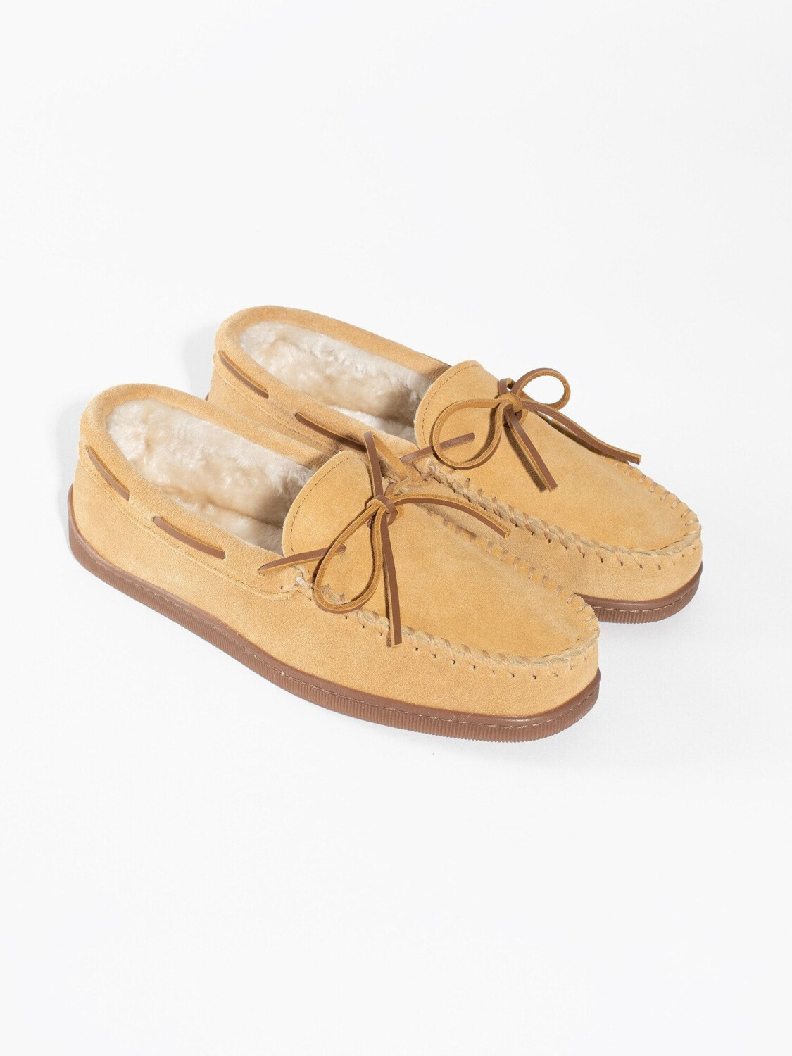 Buy Minnetonka Moccasin 'Pileline' light brown from £84.00 (Today ...