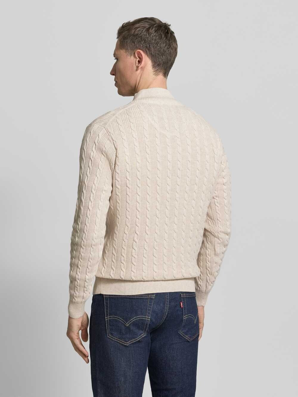 Fynch-Hatton Troyer-Zip Structure with zipper and stand-up collar white ...