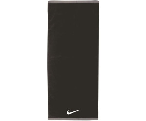 Nike Fundamental Handtuch Medium 25x17cm schwarz/weiß (N.101.2438.010 ...