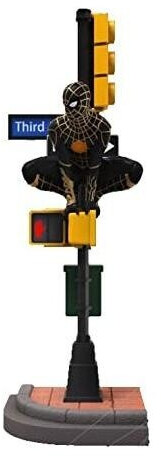 Beast Kingdom Toys D-Stage Spider-Man: No Way Home Tuta nera e oro PVC ...