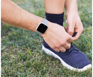 Fitbit Versa Grey/Aluminium Silver a € 159,99 (oggi) | Migliori prezzi ...