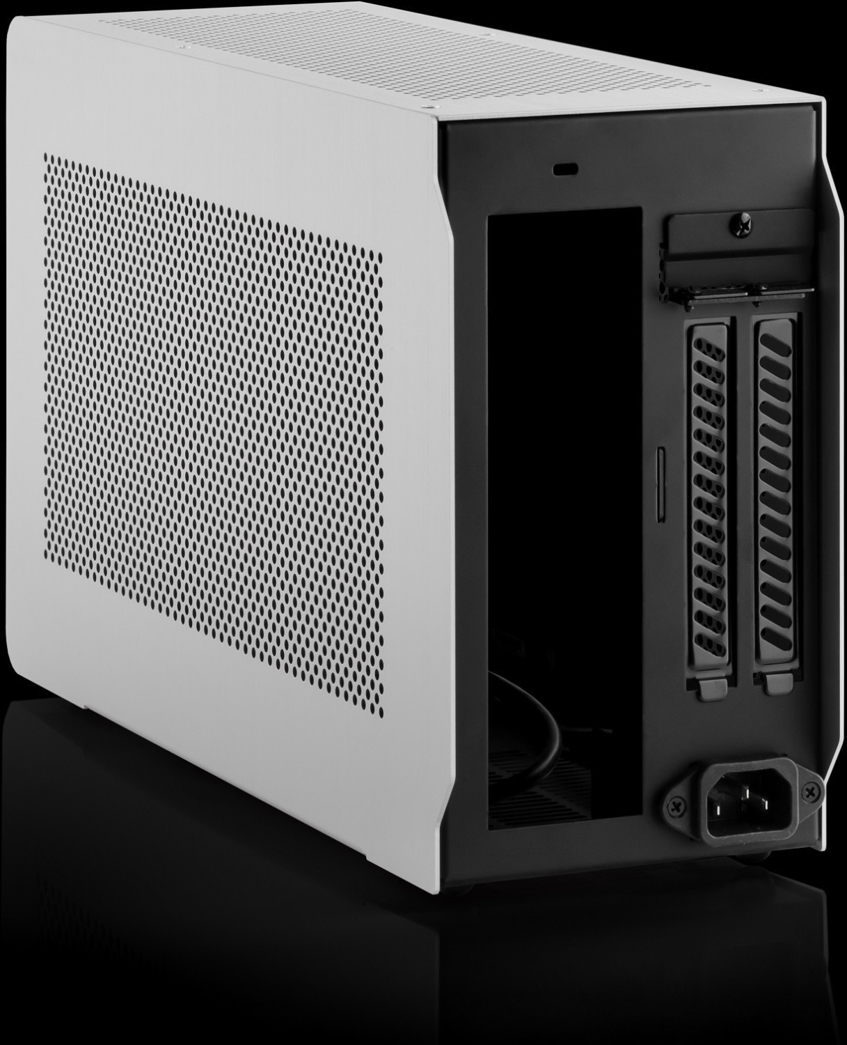 DAN Cases A4-SFX V4.1 silber ab 169,90 € | Preisvergleich bei idealo.de