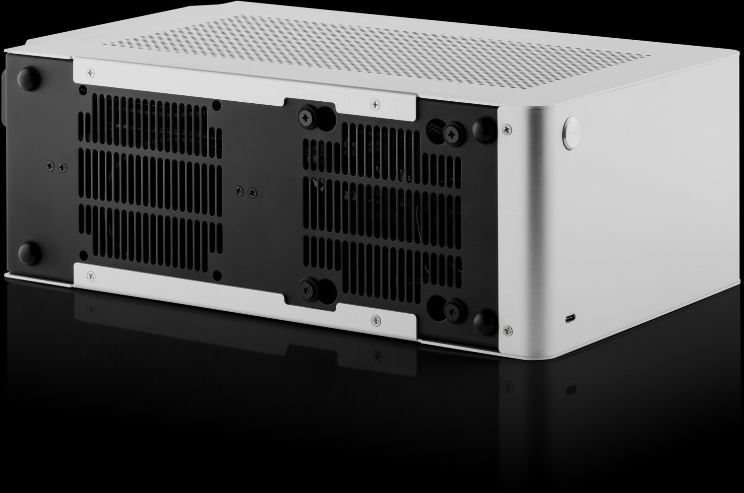 DAN Cases A4-SFX V4.1 silber ab 169,90 € | Preisvergleich bei idealo.de